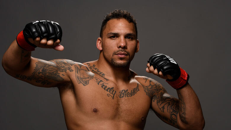 Eryk Anders Focused On Being Himself | UFC