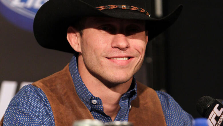 20th Anniversary Live Chat with | UFC