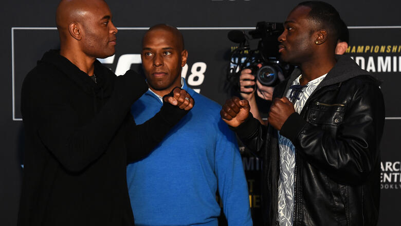 UFC 208 stars meet face-to-face at Media Day | UFC