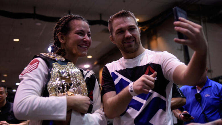 Miesha e Bryan Caraway se declaram em post com foto do casal em 2008 | UFC
