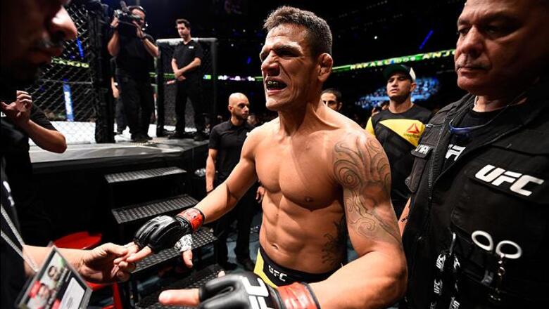 Former lightweight champ Dos Anjos announces move to 170 | UFC