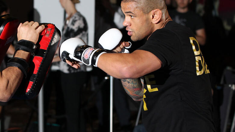 The Octagon Arrives in Sydney | UFC