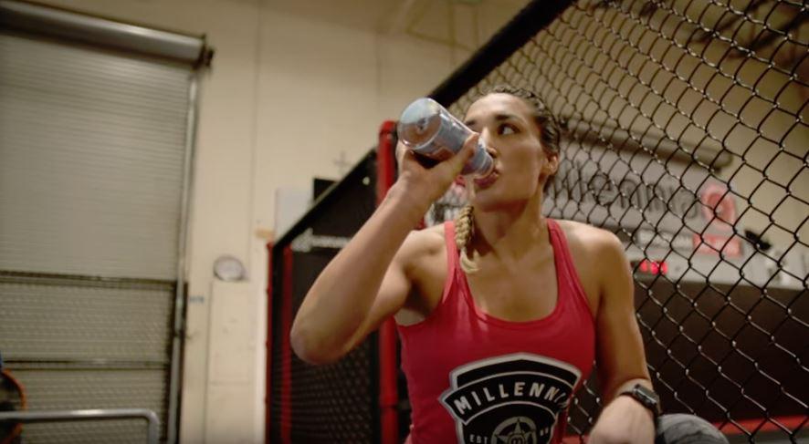 UFC 238 : Une journée dans la vie de Tatiana Suarez | UFC