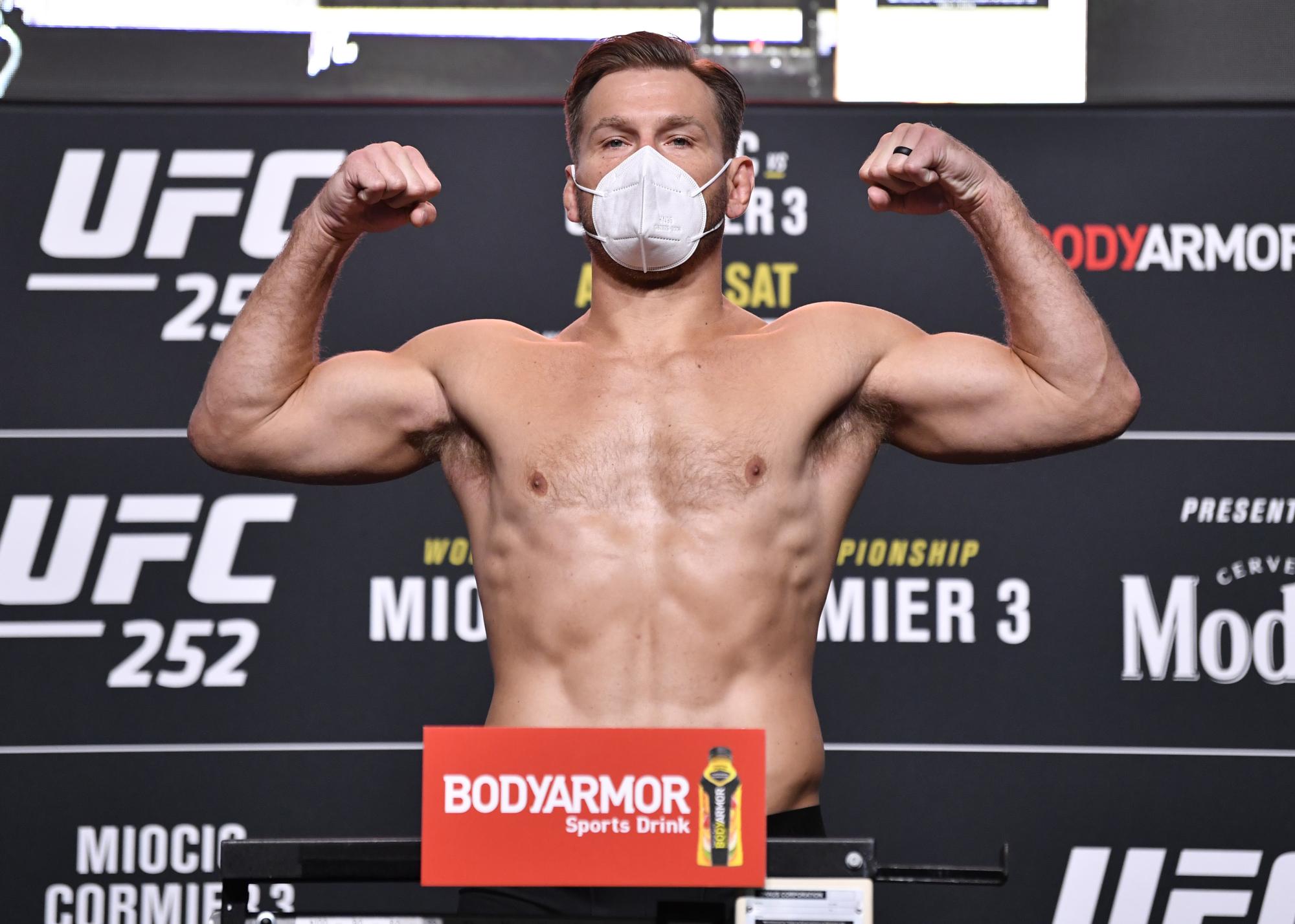 UFC 252 Weigh-In Archive | UFC