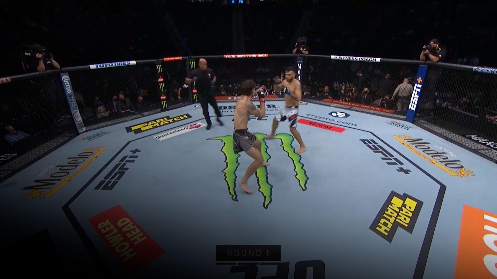 Semelsberger Noquea A Sano En 15 Segundos | UFC