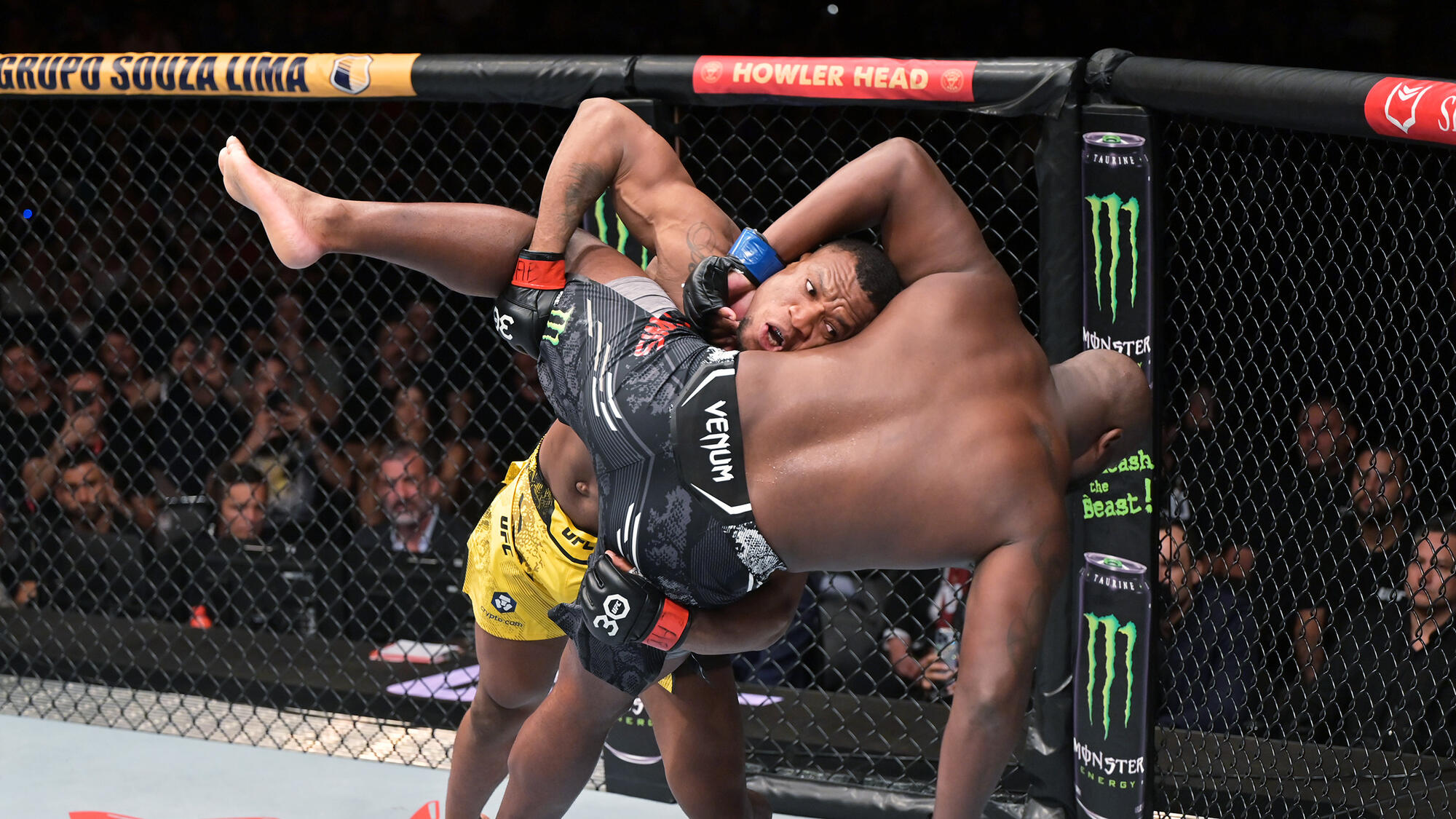 Melhores Momentos | UFC São Paulo: Almeida x Lewis | UFC Melhores Momentos | UFC São Paulo: Almeida x Lewis | UFC