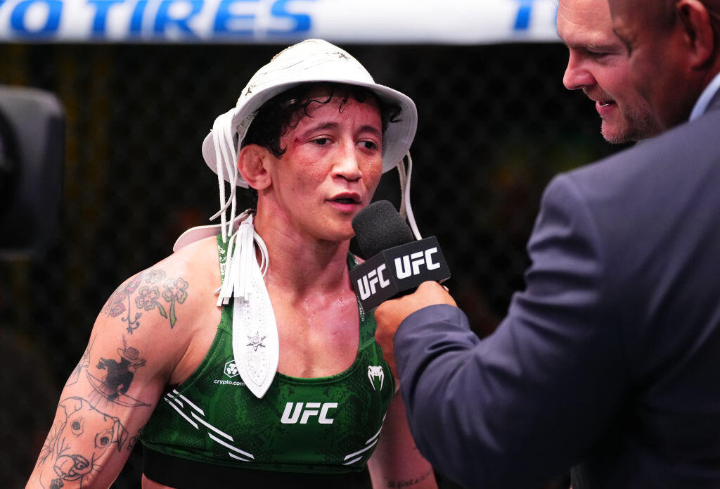 Virna Jandiroba Octagon Interview | UFC Fight Night: Lemos vs Jandiroba ...