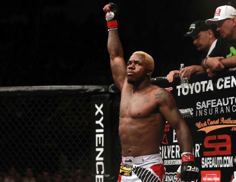 UFC 148: Featured Prelims | UFC