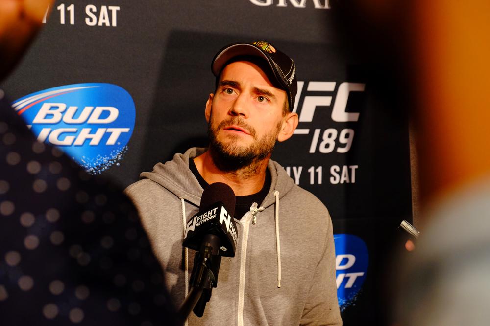 CM Punk: "Pelearé Cuando Esté al 100" | UFC