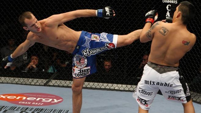 Cole Miller focado em sua força para o combate | UFC