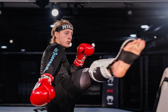 Photo Gallery | Paddy Pimblett Trains For UFC 296 At The UFC ...