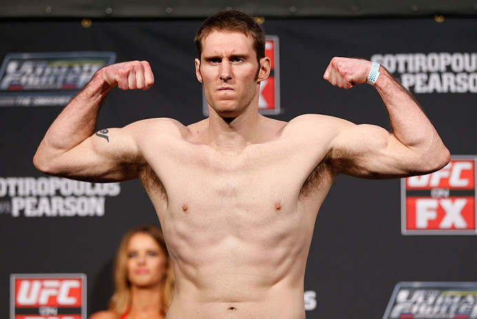 UFC® on FX: Sotiropoulos vs Pearson Weigh-in Photo Gallery | UFC