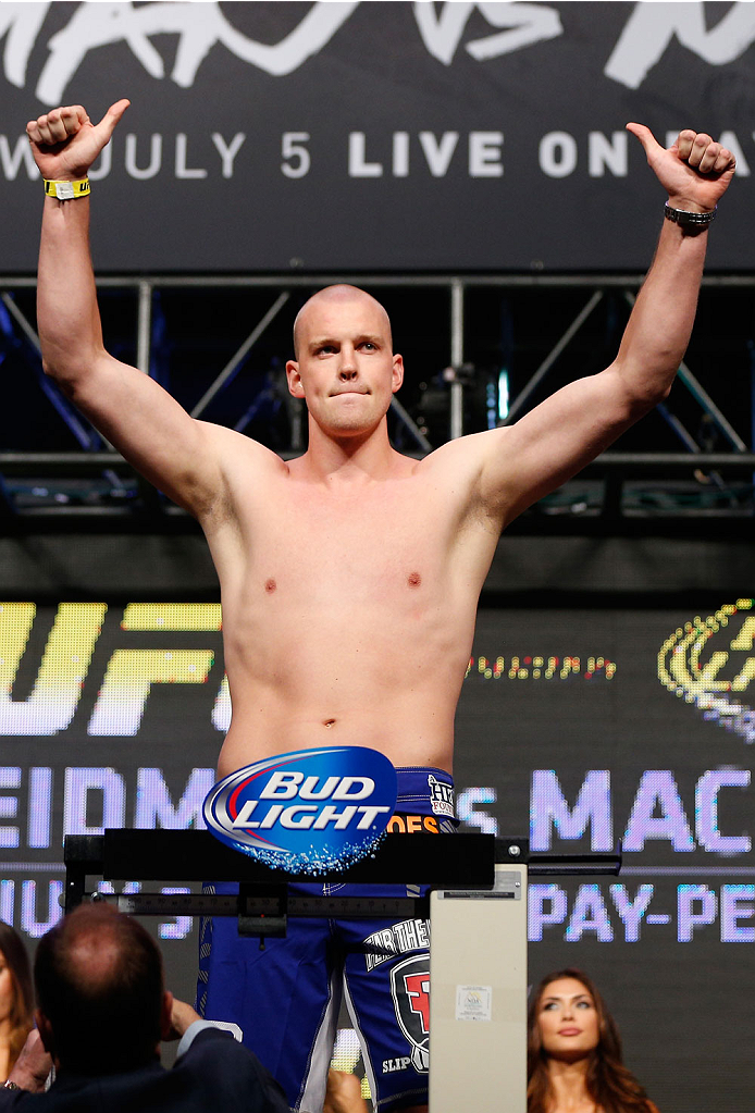 UFC 175 Weigh-in Photo Gallery | UFC