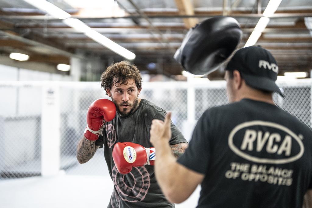 Photo Gallery: Marlon Vera Prepares For UFC 268 | UFC